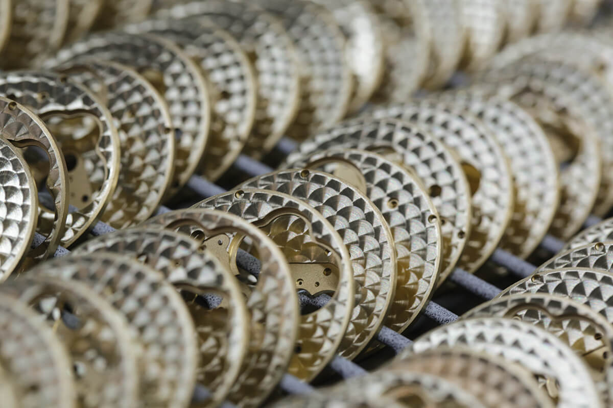 Zenith: traditional watchmaking reinvented - Lux Magazine