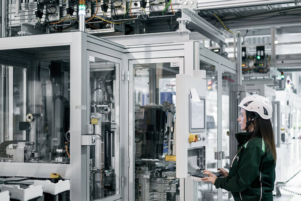 3Sun Gigafactory's Eliano Russo On The Clean Energy Transition - Lux ...